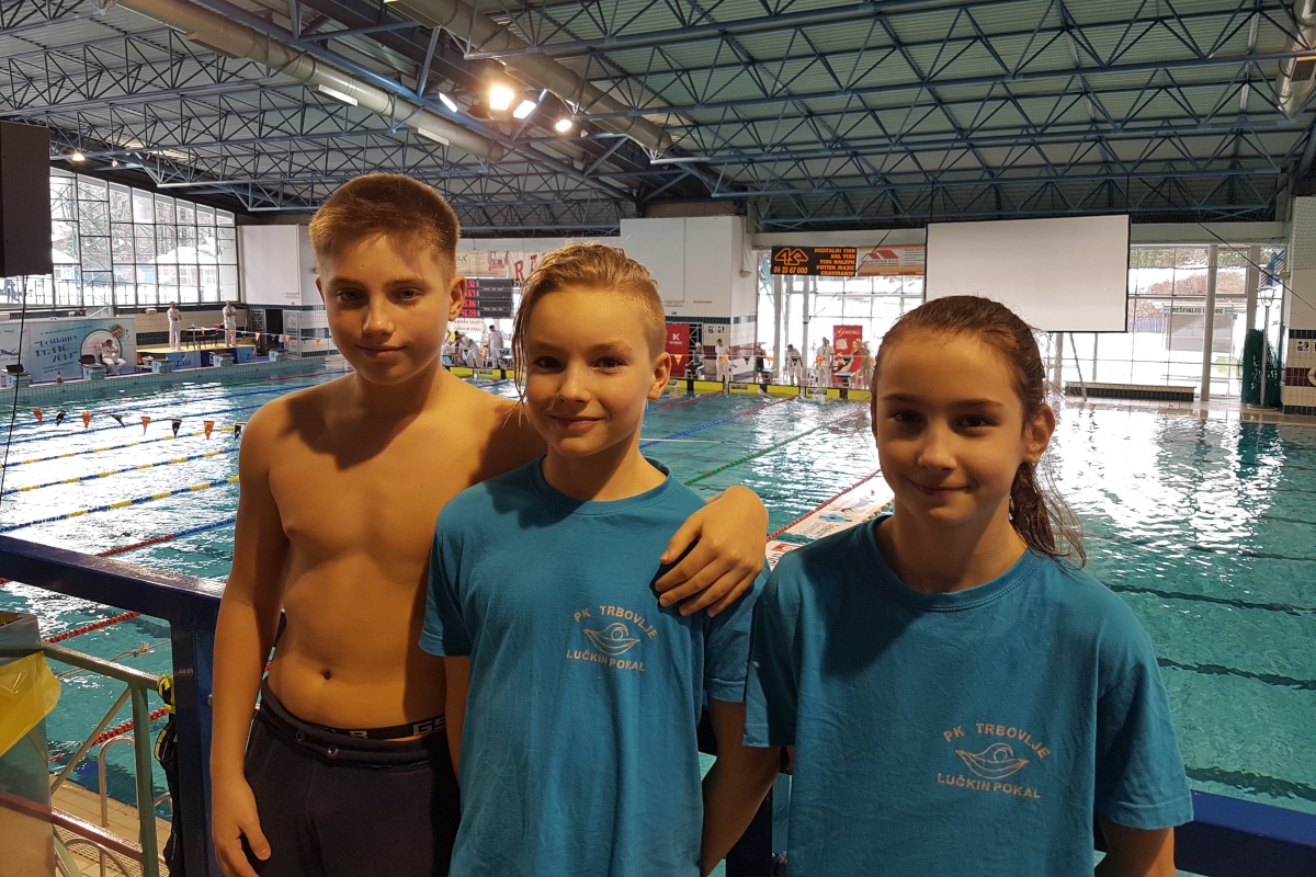 Plavali za Prešerna - Savus