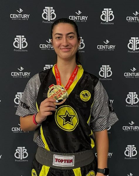 Tina Baloh uspešna v Bristolu - Savus