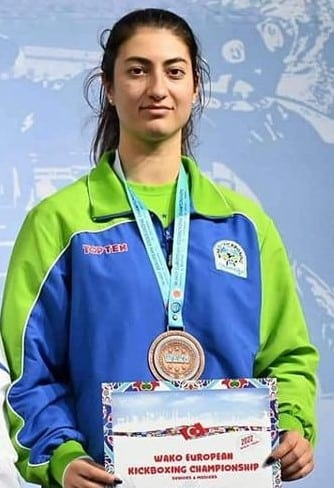 Tina Baloh bronasta na EP - Savus