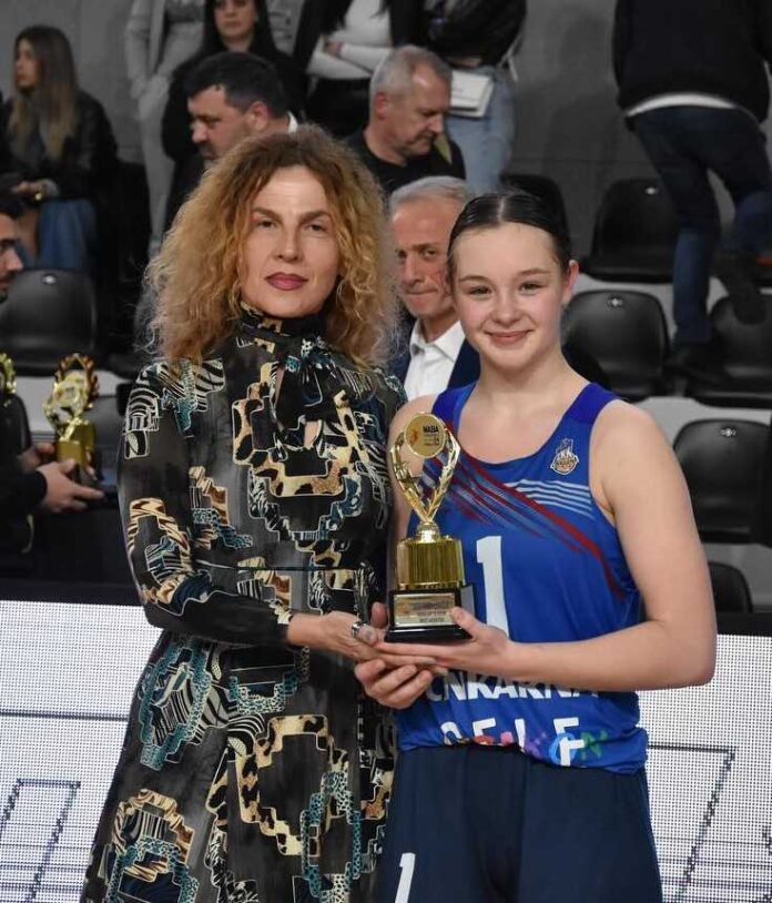 Lea Bartelme MVP finala WABA lige - Savus