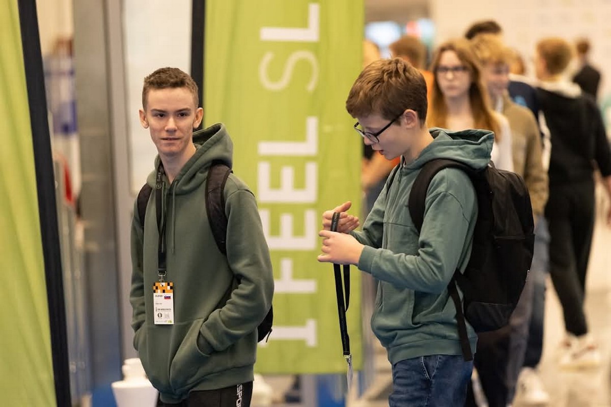 Ovnik in Bajda uspešno šahirala - Savus