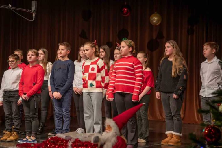 Božično novoletni koncert GŠ Hrastnik - Savus